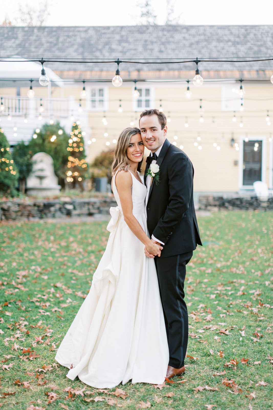 Kate & Joel Bedford Village Inn Wedding Bedford, New Hampshire ...